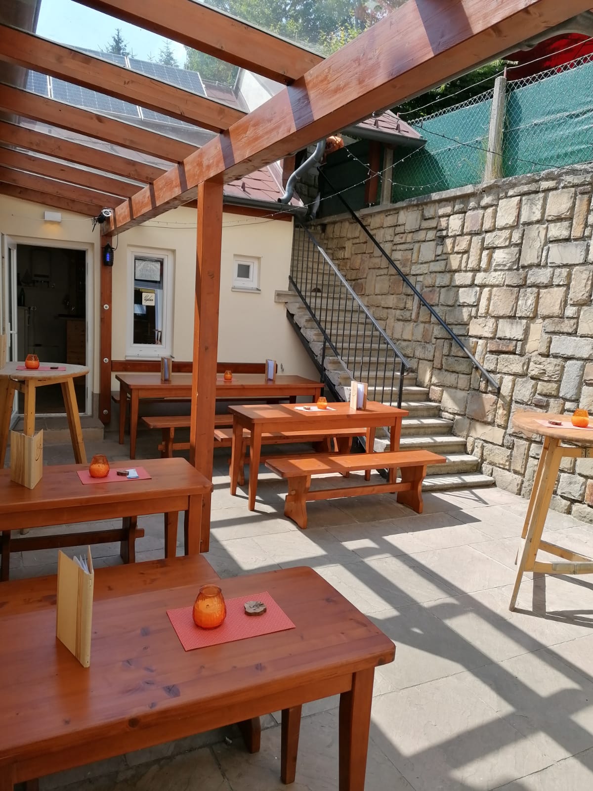 HEURIGER :: Heuriger Andreas Kafka